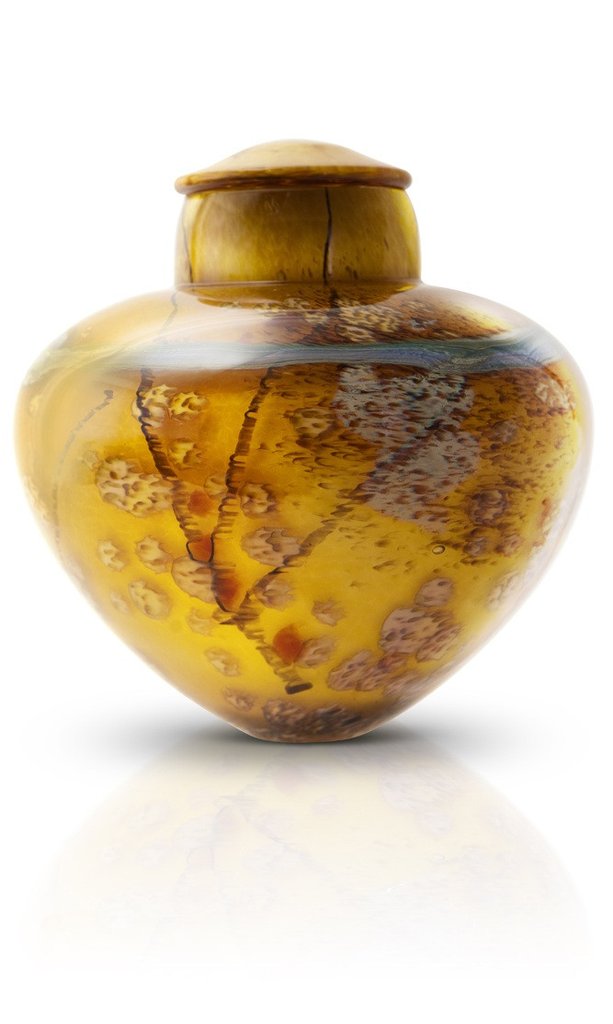 Unique and Beautiful Memorial Urns for the Ashes of Your Loved One